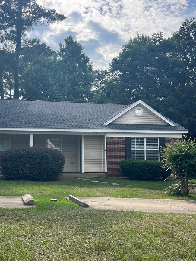 155 Cove Landing Dr - 155 Cove Landing Dr Thomasville GA 31792 ...