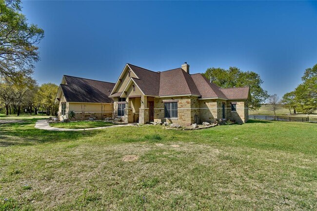 3882 Reinhardt Rd - 3882 Reinhardt Rd Bellville TX 77418 | Apartment Finder