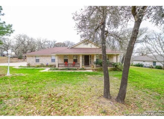 238 Deer Ridge Dr - 238 Deer Ridge Dr La Vernia TX 78121 | Apartment Finder