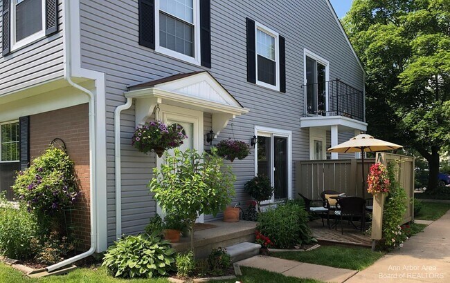 2621 Fenwick Ct - 2621 Fenwick Ct Ann Arbor MI 48104 | Apartment Finder