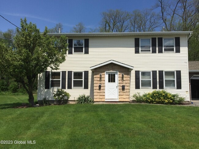 249 Mercer Ave - 249 Mercer Ave Schenectady NY 12303 | Apartment Finder