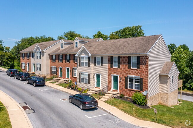 Mill Creek Manor - 43 Baron Dr Lancaster PA 17603 | Apartment Finder