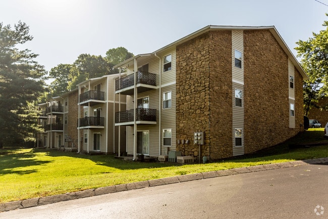 Burning Tree - Hermitage, TN | Apartment Finder