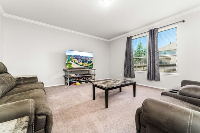 4 bedroom 3 full bathroom on a large corner lot in Arcadia Ridge- Far ...