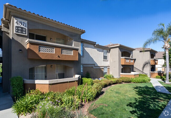 Tuscany Ridge Apartments - Temecula, CA | Apartment Finder