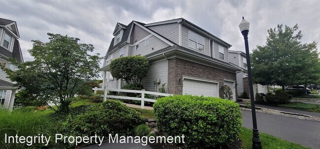 2 br, 3 bath House - 128 Hudson Pointe Dr. - 128 Hudson Pointe Dr ...