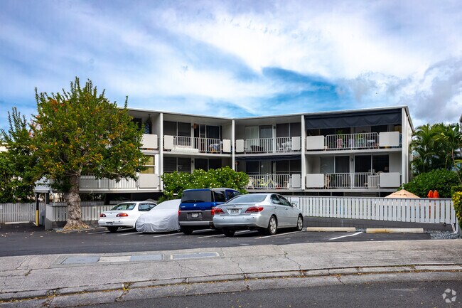 Diamond Head Terrace - 3121 Pualei Cir Honolulu HI 96815 | Apartment Finder