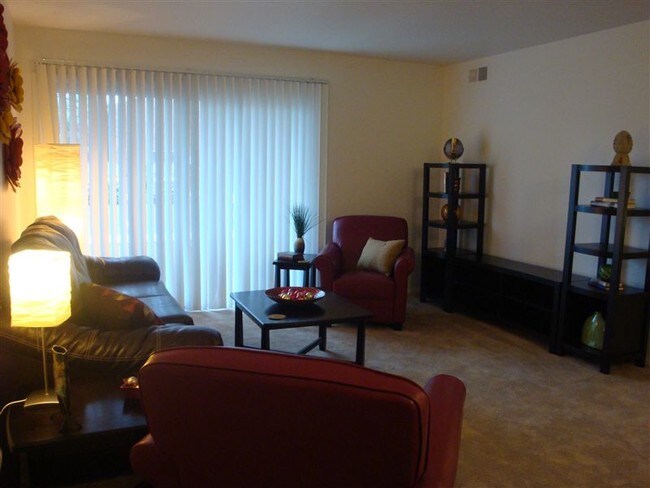 4701 Chrysler Dr - 4701 Chrysler Dr Detroit MI 48201 | Apartment Finder