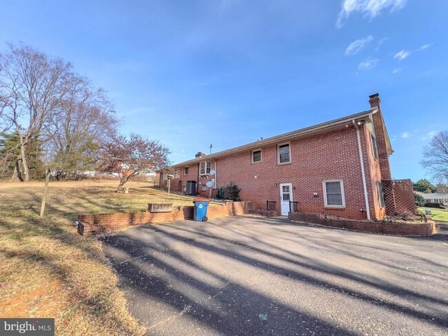 194 Red Hill Rd - 194 Red Hill Rd Orange VA 22960 | Apartment Finder