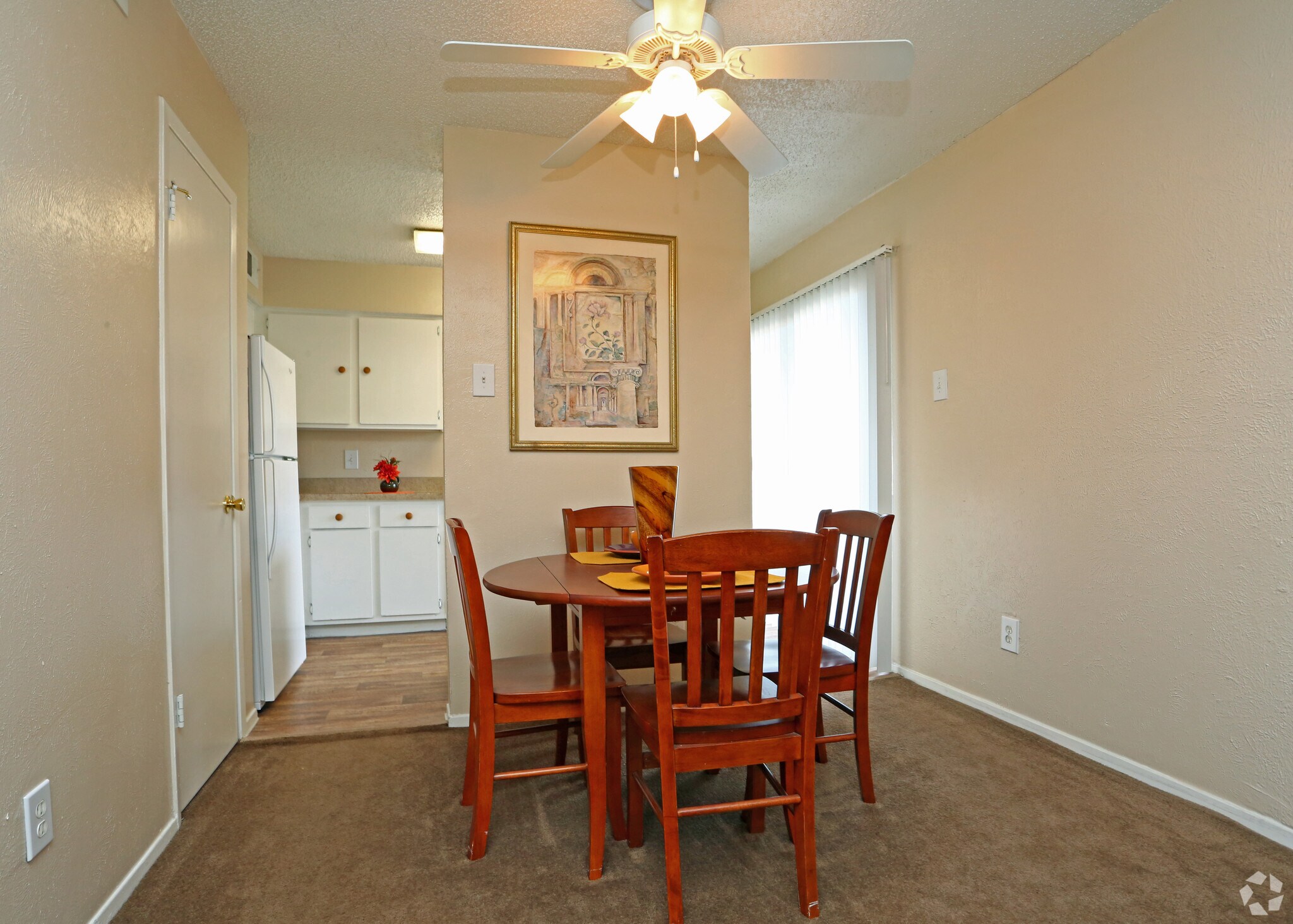 Summerwood Apartments - 4132 N Belt Line Rd Irving TX 75038 | Apartment Finder