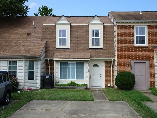 Two bedroom town home in Timberlake - 845 Spence Cir Virginia Beach VA ...