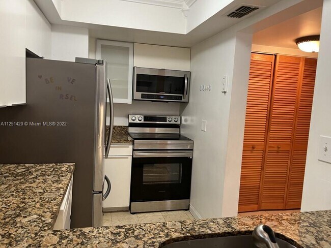 3711 NW 95th Ter - 3711 NW 95th Ter Sunrise FL 33351 | Apartment Finder