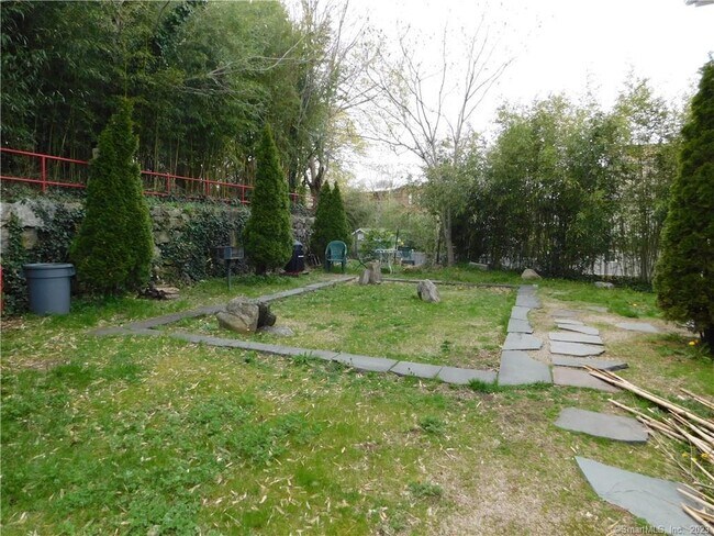 27 Shaw St - 27 Shaw St New London CT 06320 | Apartment Finder