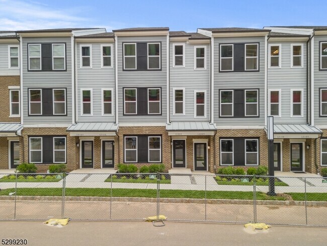 8 Jessica Ln - 8 Jessica Ln Union Township NJ 07083 | Apartment Finder