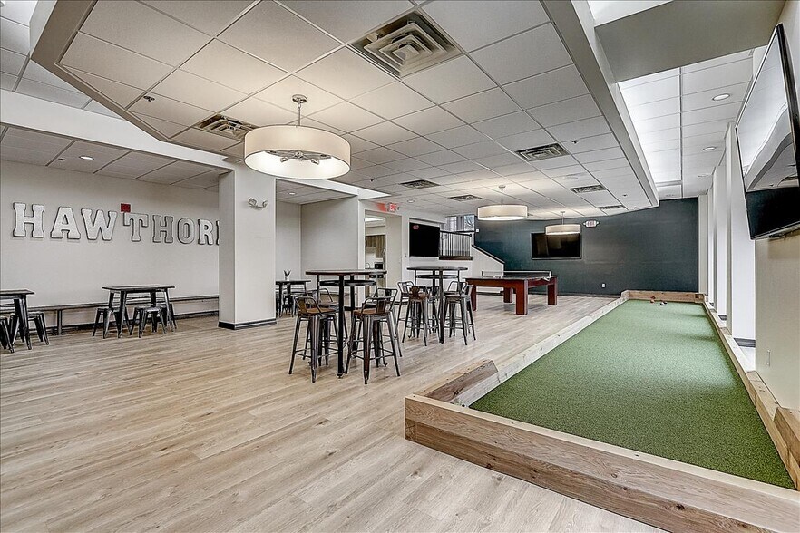 Hawthorne Terrace - Wauwatosa, WI | Apartment Finder