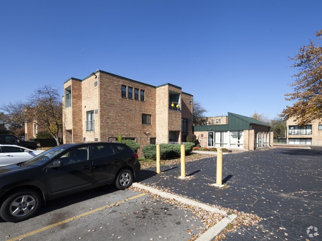 Jackson Park Terrace - 6040 S Harper Ave Chicago IL 60637 | Apartment ...