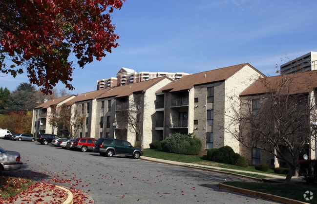 Edsall Bluff - 6135 Edsall Rd Alexandria VA 22304 | Apartment Finder