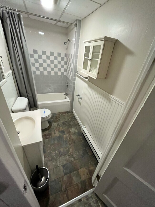 47 Sheldon St - 47 Sheldon St Providence RI 02906 | Apartment Finder