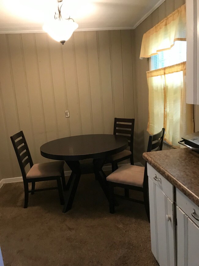 208 Russell St - 208 Russell St Starkville MS 39759 | Apartment Finder