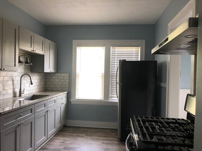 1646 Coventry Road - 1646 Coventry Road Cleveland Heights OH 44118 ...