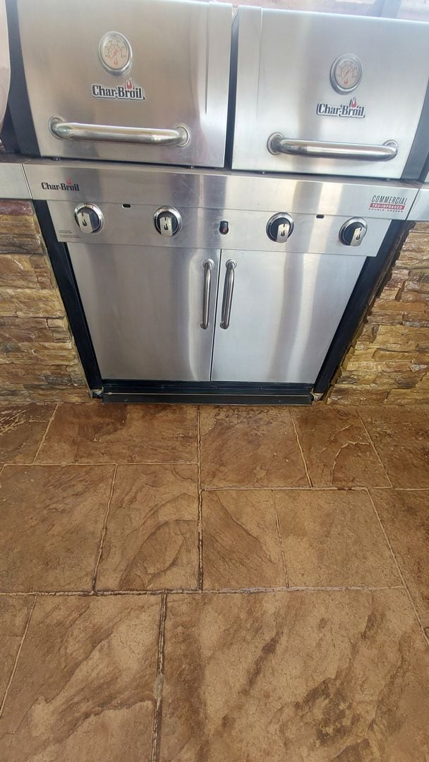 Backyard Oasis!!! Beautiful 4 bedroom 2.5 bathroom 2 story home on ...