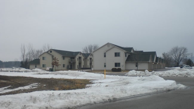 Sommerset Apartments - 601-603 Sommerset Rd Spring Green WI 53588 ...