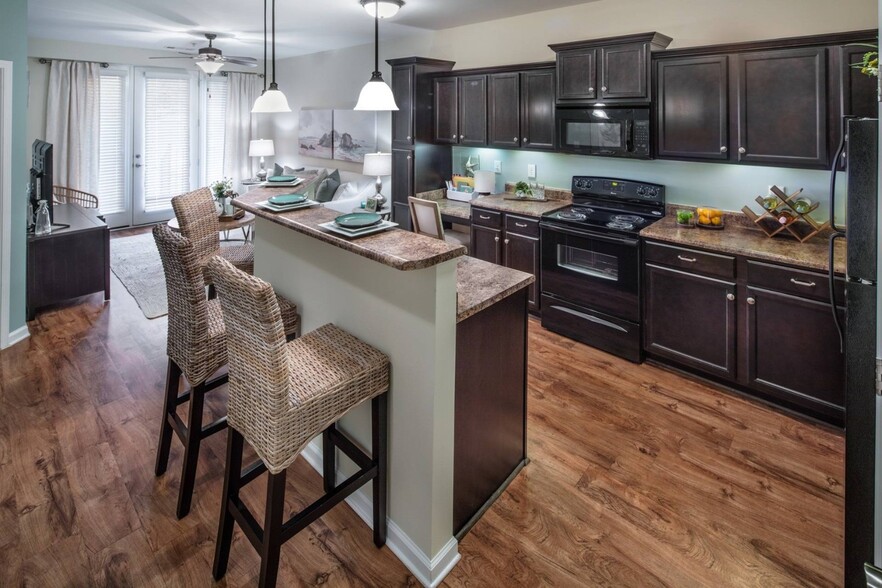 Retreat at Lenox Village - 8044 Bienville Dr Nashville TN 37211 ...