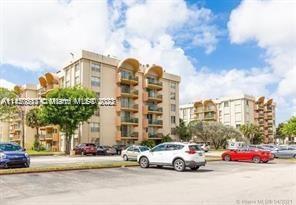 9320 Fontainebleau Blvd - 9320 Fontainebleau Blvd Miami FL 33172 ...