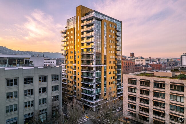 The Casey - 1221 NW Flanders Ave Portland OR 97209 | Apartment Finder