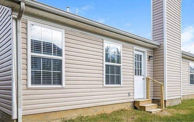 1008 Tom Hailey Blvd - 1008 Tom Hailey Blvd La Vergne TN 37086 ...