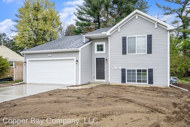 4 br, 2 bath House - 3041 N. Sedge Wren Dr... - 3041 Sedge Wren Dr ...