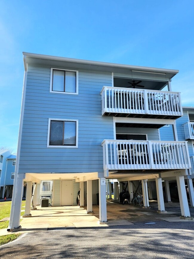 2/2 Condo in Gated Community! - 25861 Canal Rd Orange Beach AL 36561 ...