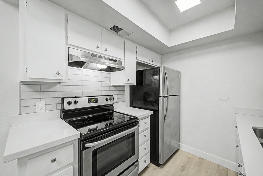 2937 E Beck Ln - 2937 E Beck Ln Phoenix AZ 85032 | Apartment Finder