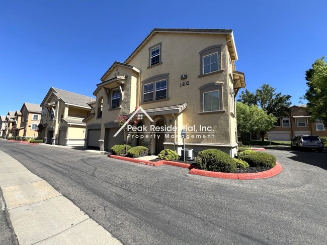 Wonderful 2bd/2ba Folsom Town Home With Lo... - 1415 Vessona Cir Folsom ...