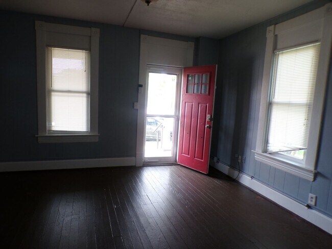 91118 - REEB - 37-39 Reeb Ave Columbus OH 43207 | Apartment Finder