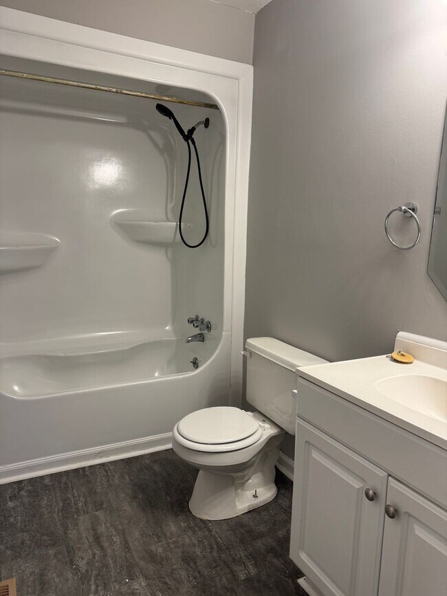 Cute 3 Bed/1 Bath off Cunningham Lane! New Carpet! - 244 Raintree Dr ...