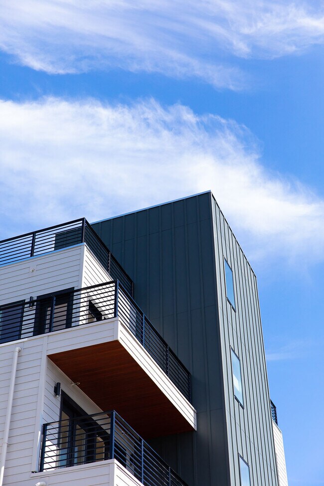 9 Romasco Ln - 9 Romasco Ln Portland ME 04101 | Apartment Finder