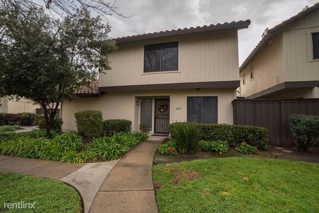 3 br, 2.5 bath Townhome - 6718 Calvine Rd - 6718 Calvine Rd Sacramento ...