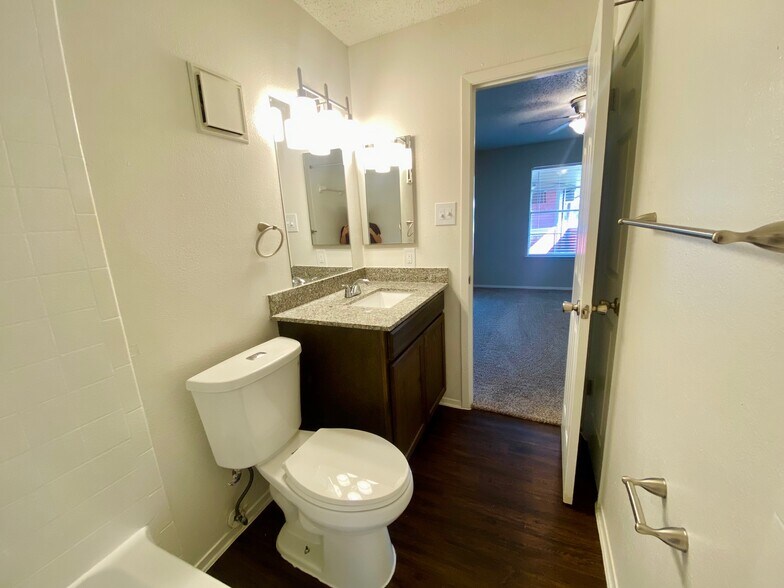 MACK PARK - 400 Audra Ln Denton TX 76209 | Apartment Finder