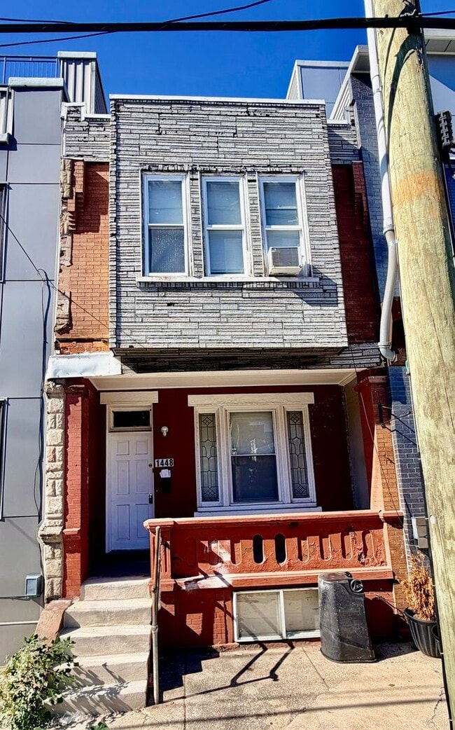 Live in Grays Ferry! - 1448 S 27th St Philadelphia PA 19146 | Apartment ...
