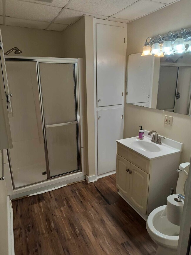 36 Emery St - 36 Emery St Sanford ME 04073 | Apartment Finder