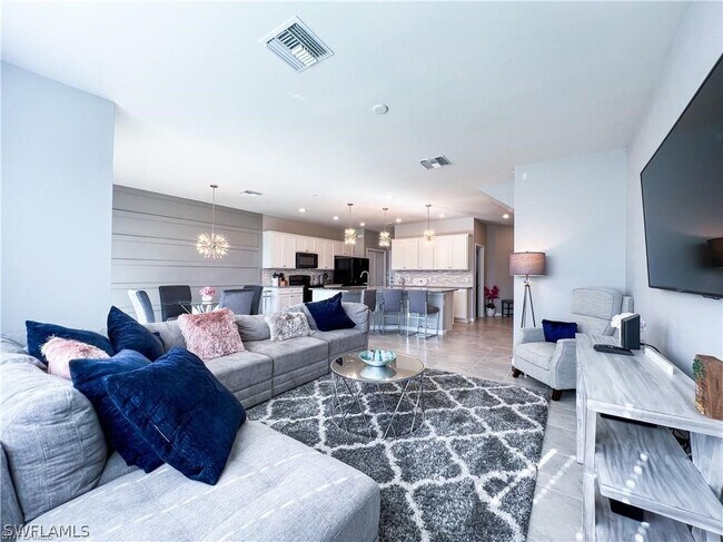 12617 Laurel Cove Dr - 12617 Laurel Cove Dr Fort Myers FL 33913 ...