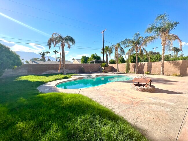 30775 Avenida del Yermo - 30775 Avenida del Yermo Cathedral City CA ...