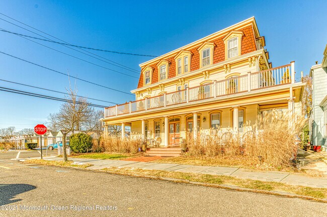 35 Ocean Pathway - 35 Ocean Pathway Neptune Township NJ 07756 ...