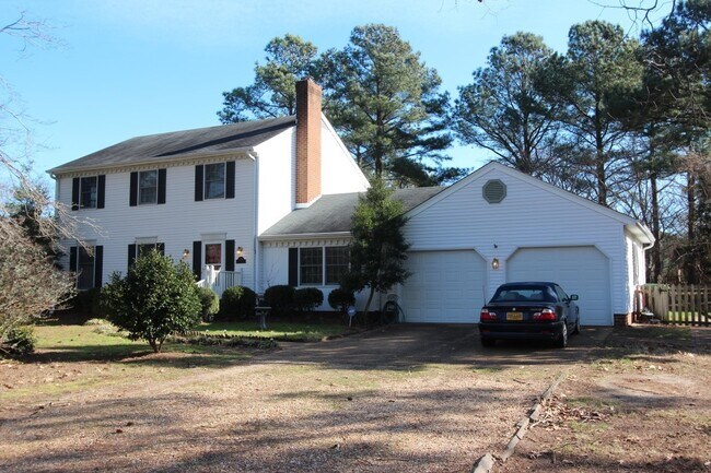Hayes 2 story Powhatan Chimney - 6730 John Smith Ln Gloucester Point VA ...