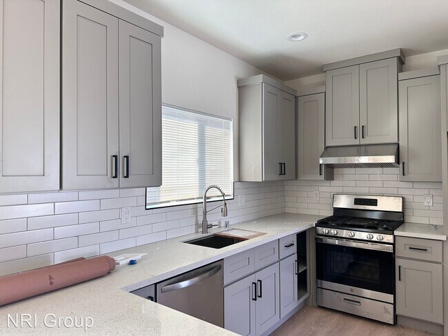 4 br, 2 bath House - 13655 Fernwood Dr. - 13655 Fernwood Dr Garden ...