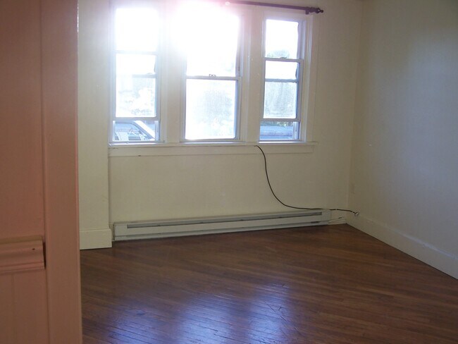 35 Spring Rd - 35 Spring Rd Carlisle PA 17013 | Apartment Finder