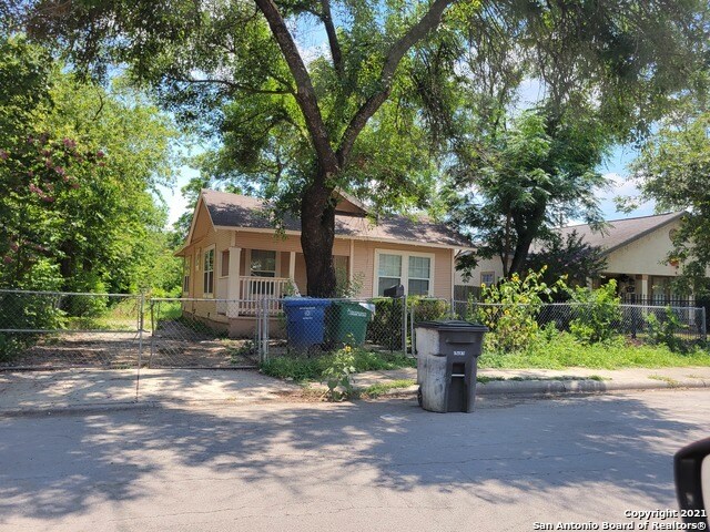 1334 Clower - 1334 Clower San Antonio TX 78201 | Apartment Finder
