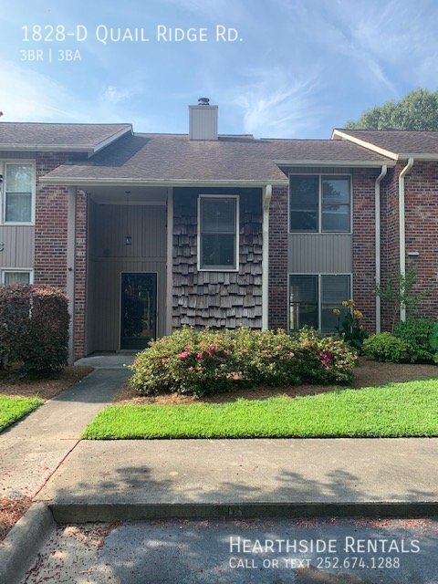 3 bed 2.5 bath townhome in Quail Ridge. - 1828-D Quail Ridge Rd ...
