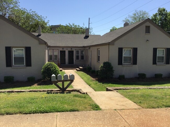 300 Chamberlain St - 300 Chamberlain St Raleigh NC 27607 | Apartment Finder